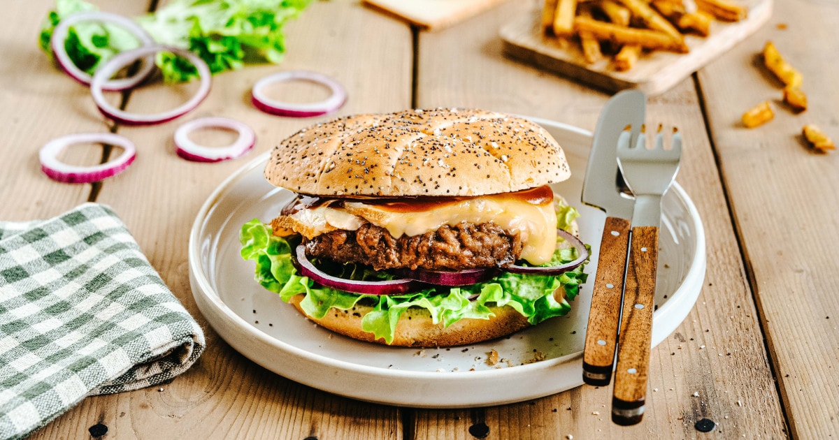Steaks hachés surgelés façon bouchère 15% | La Nouvelle Agriculture®